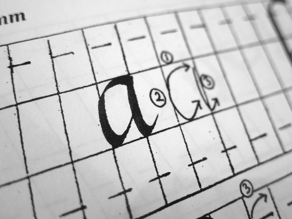 Cours de calligraphie – Atelier enluminure Marie-Eve